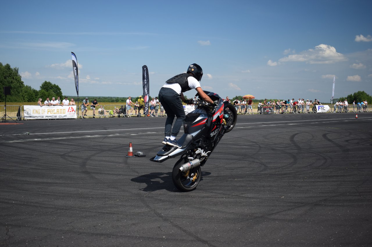 King of Poland Drag Race Cup: W Ułężu rozegrano wyścigi na 1/4 mili ...