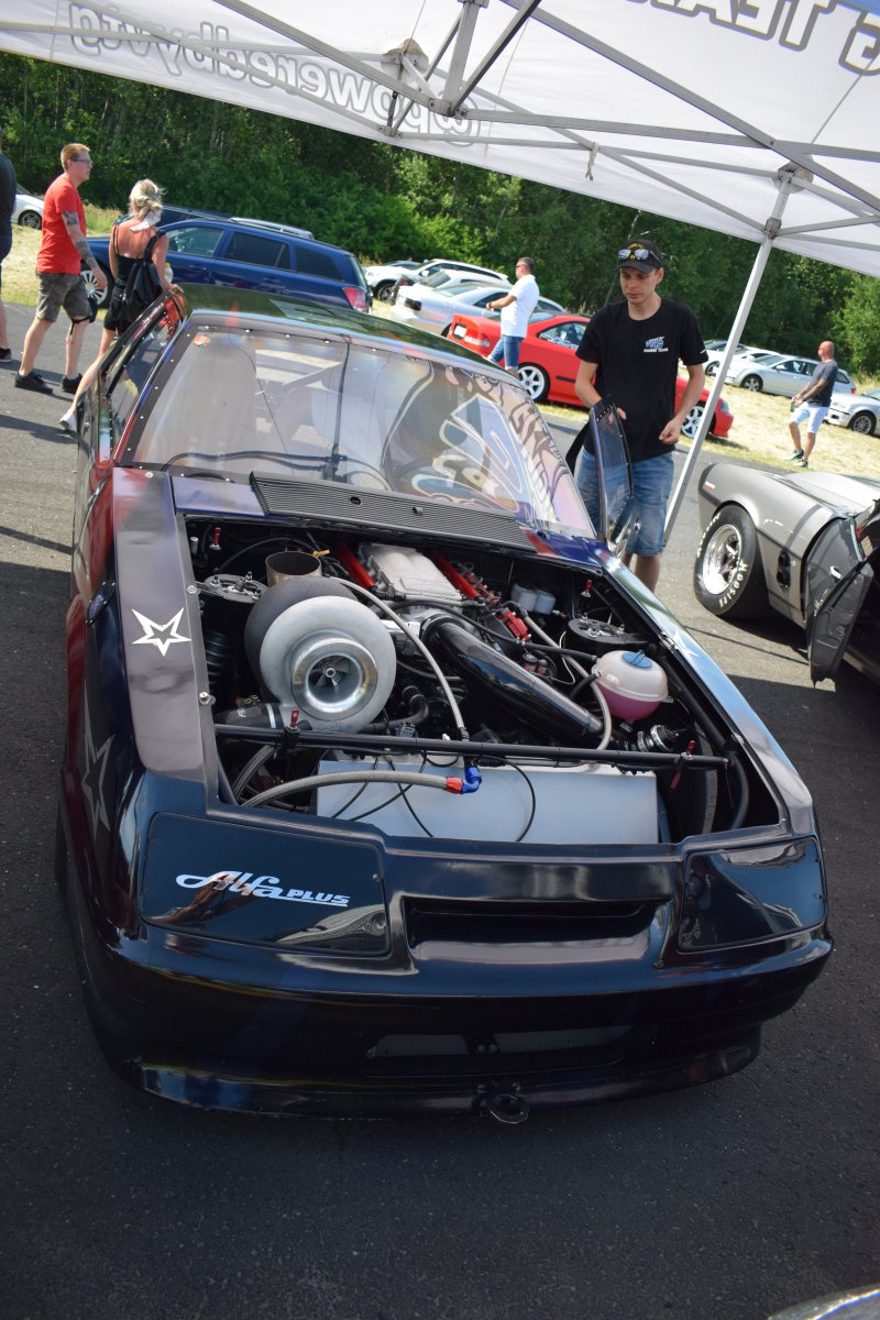 King of Poland Drag Race Cup: W Ułężu rozegrano wyścigi na 1/4 mili ...