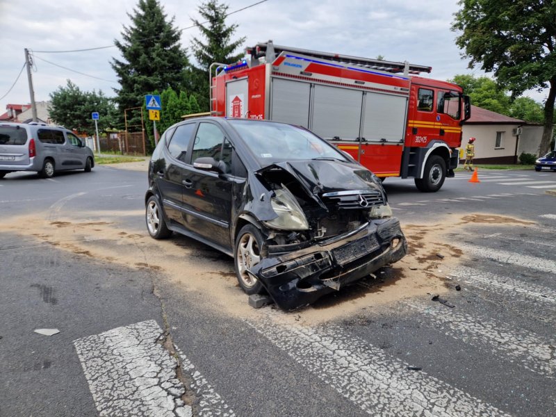 Kolejny wypadek na tym skrzyżowaniu. Na rękach poszkodowanej kobiety pojawiły się kajdanki ...